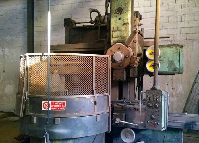 VERTICAL TURRET LATHES - Unique International